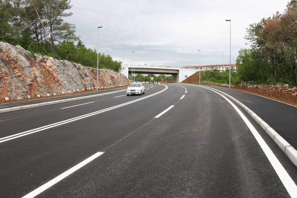 Cesta Rujevica - Marinići – Grad Rijeka