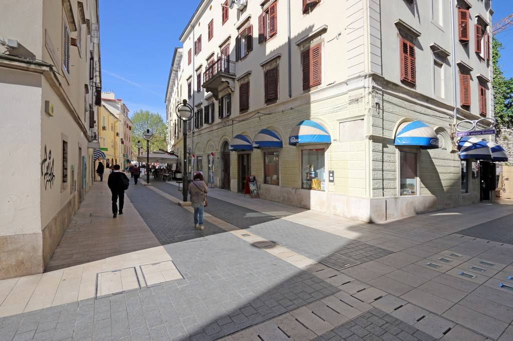 Vitezovićeva ulica – Grad Rijeka