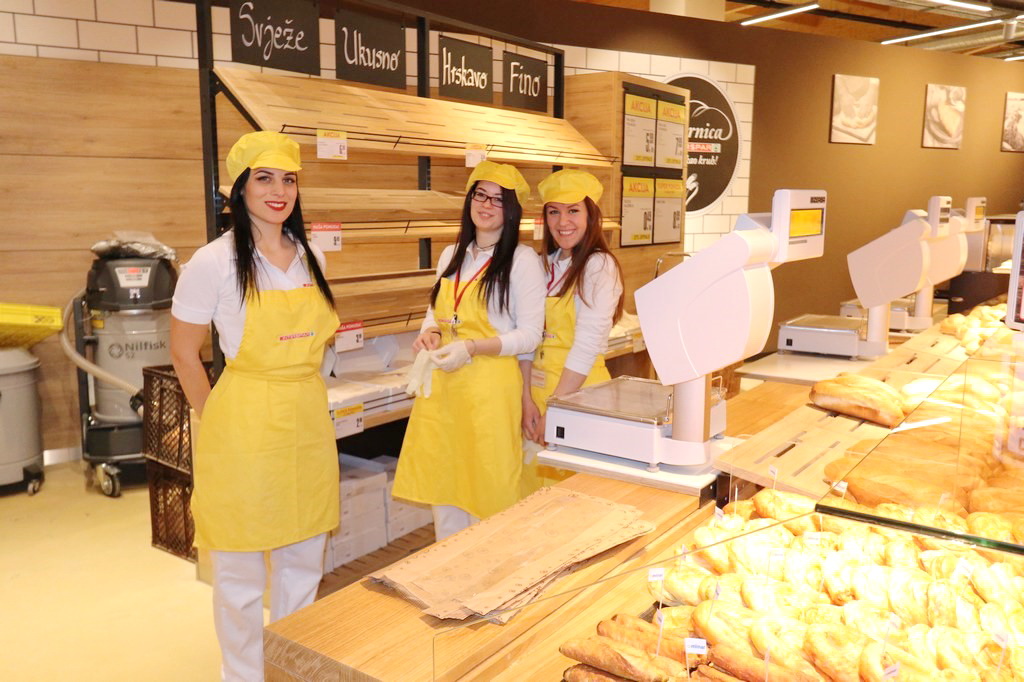 Otvoren INTERSPAR na Rujevici - investicija vrijedna 23 milijuna eura ...