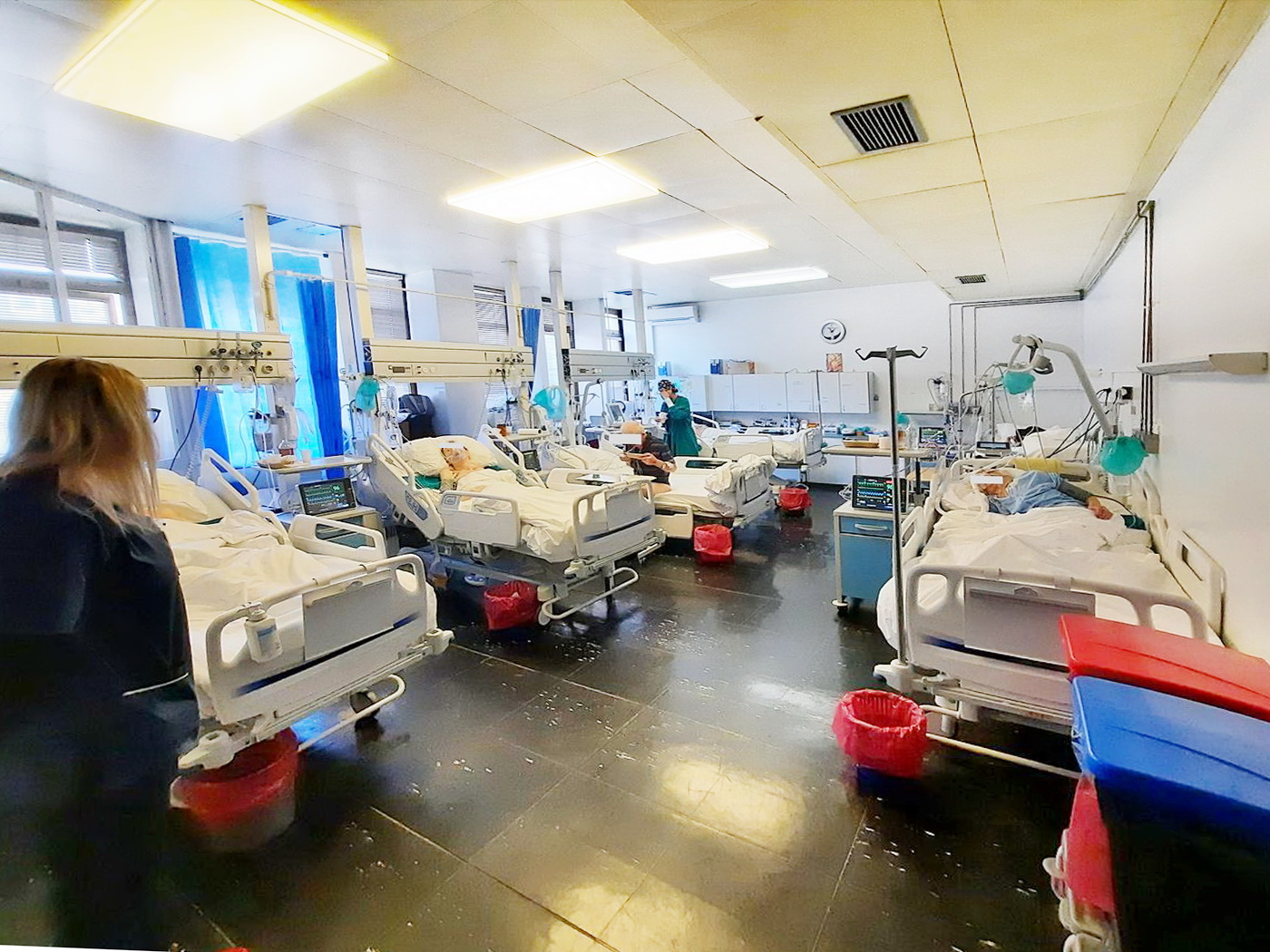 8 monitora za kontinuirano praćenje vitalnih funkcija bolesnika vrijednih 200 tisuća kuna od ...