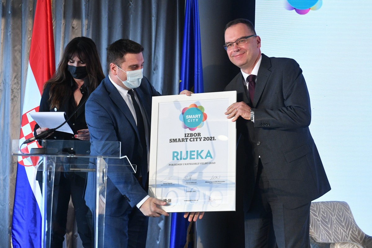 Rijeka po treći puta proglašena najpametnijim velikim gradom u ...
