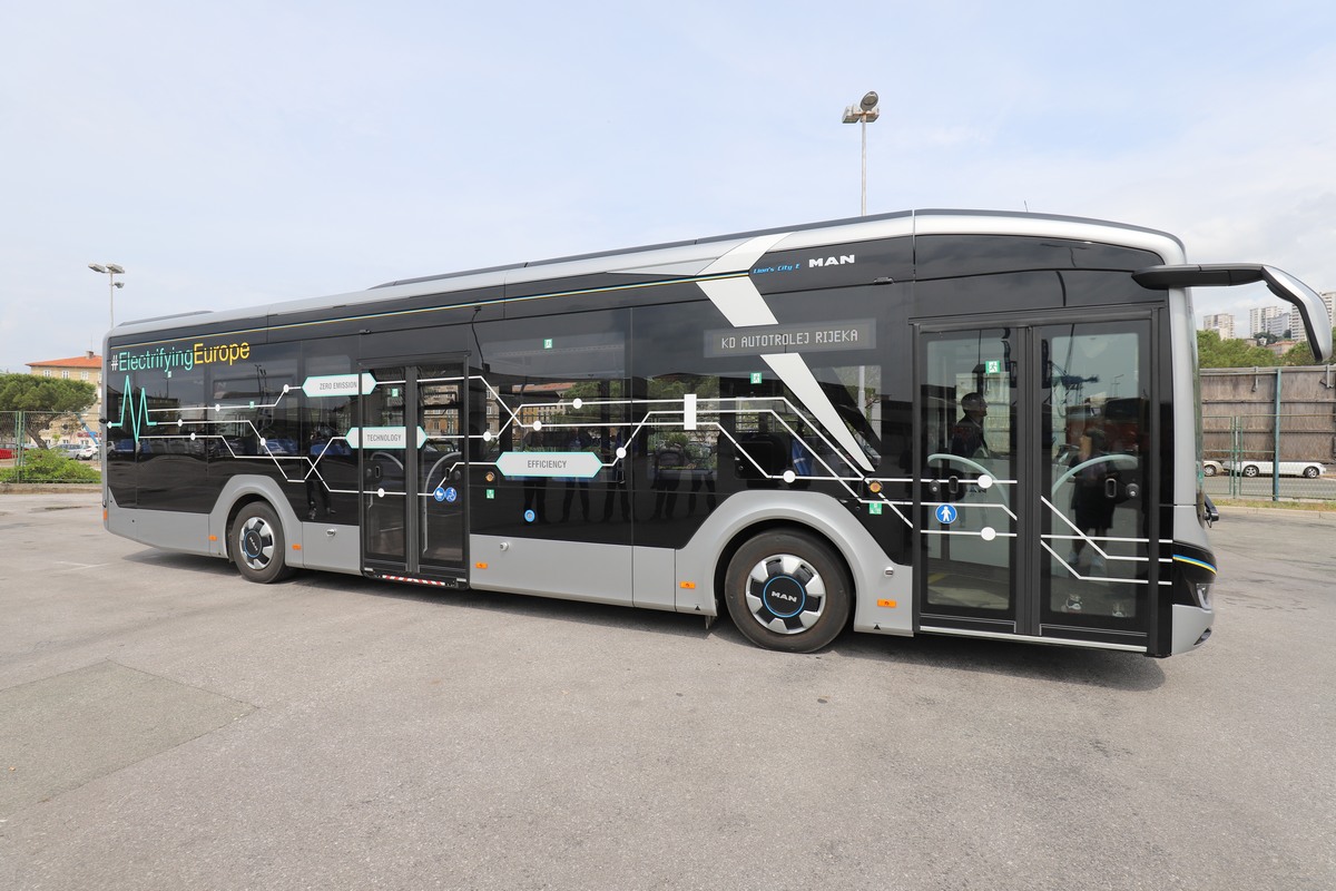 Prezentacija MAN gradskog autobusa na električni pogon – Grad Rijeka