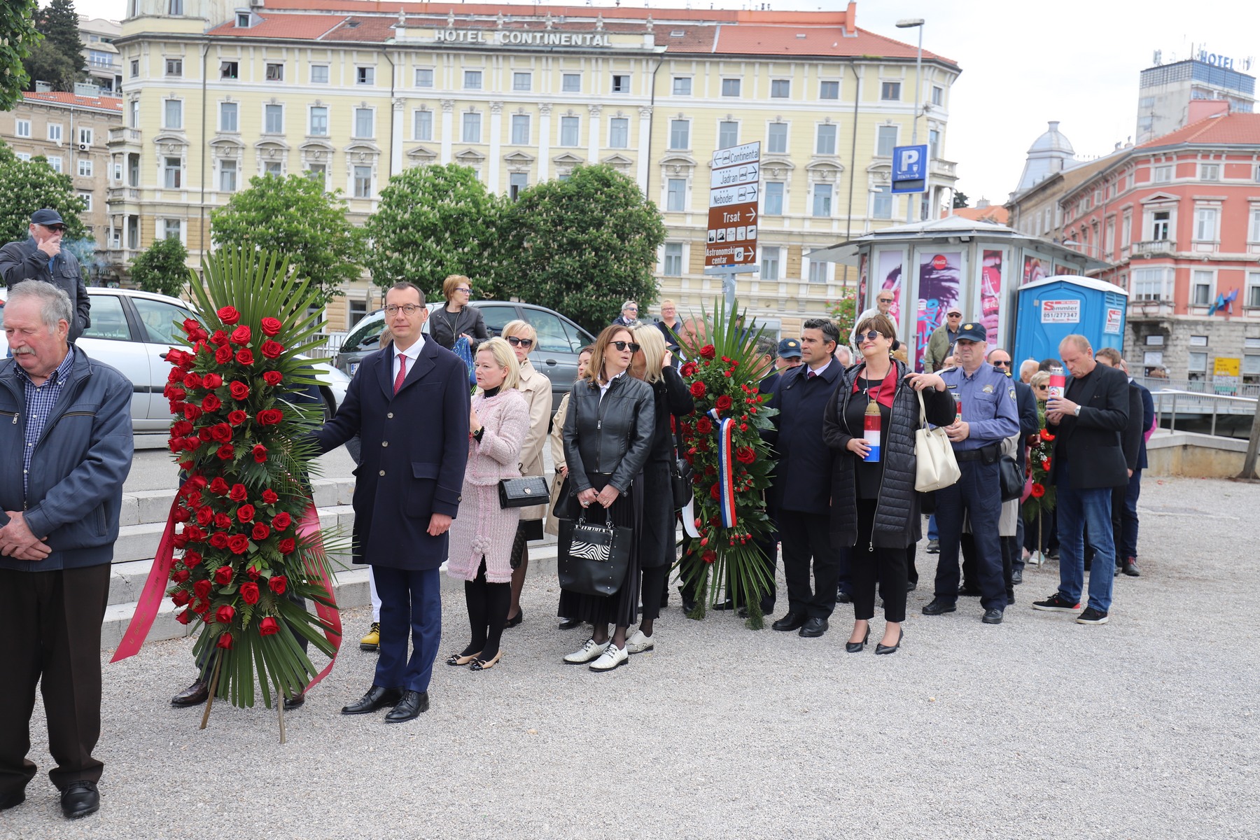 Polaganjem vijenaca obilježen Dan oslobođenja Rijeke – Grad Rijeka