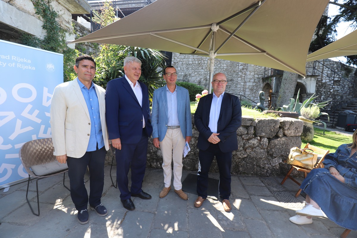 Deset godina članstva Hrvatske u EU - iskustva Županije i Grada u ...