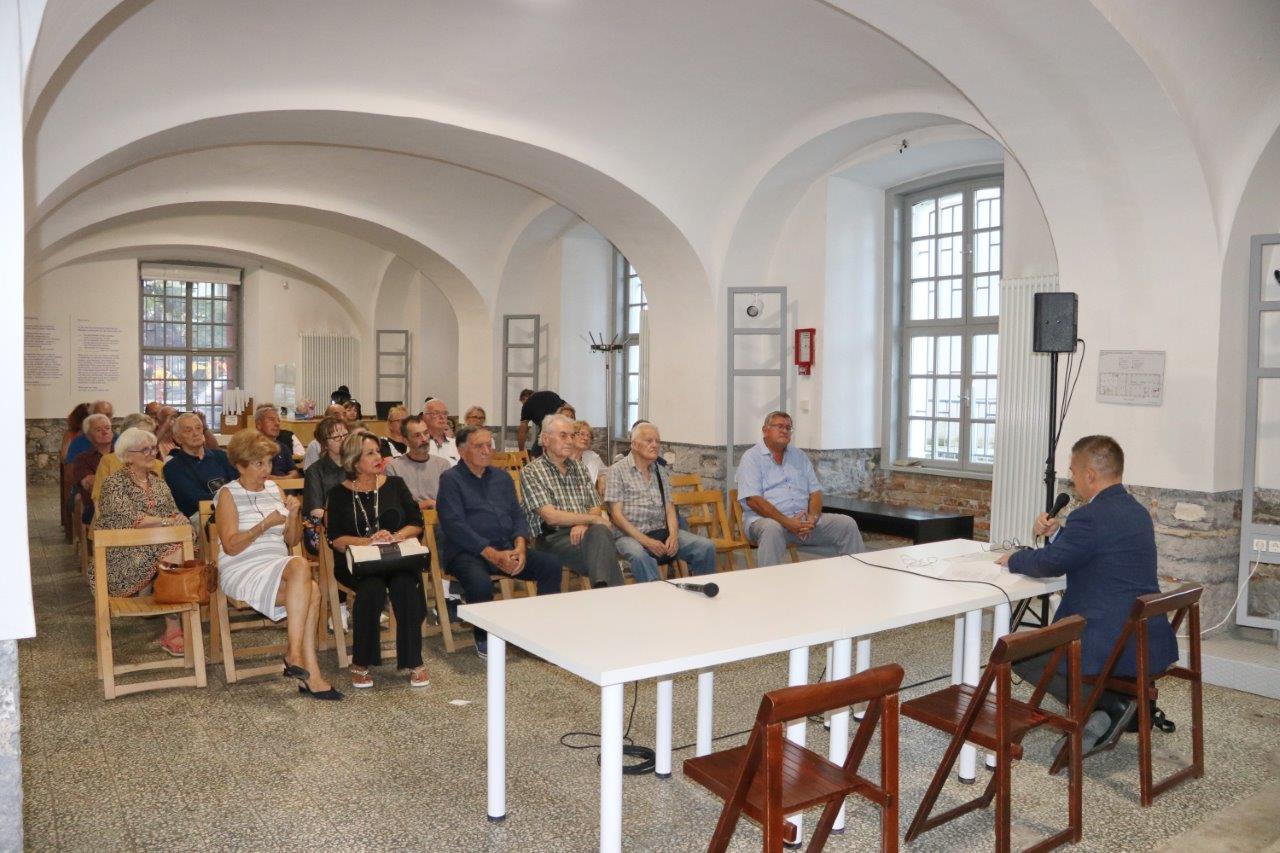 Predavanje prof. Tvrtka Jakovine povodom 80. godišnjice odluka ZAVNOH-a ...