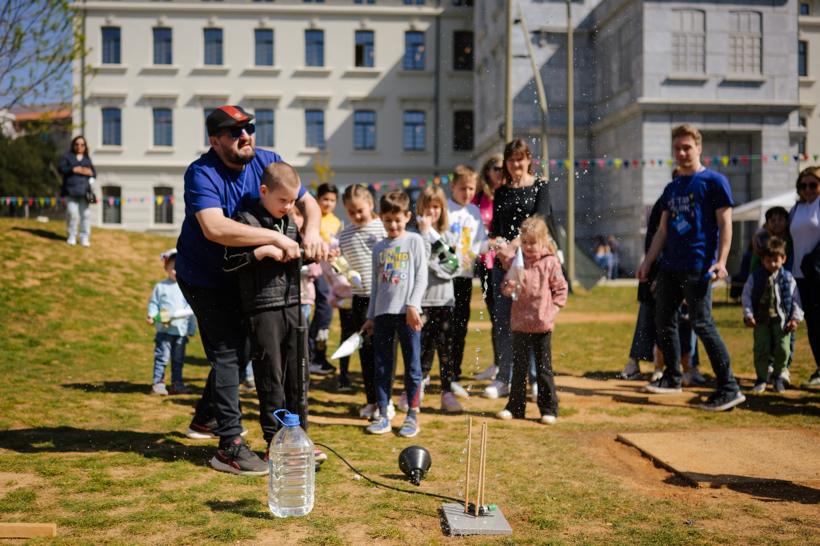 Treći STEM piknik lansirao u svemir tisuće mališana, mladih i odraslih – Grad Rijeka